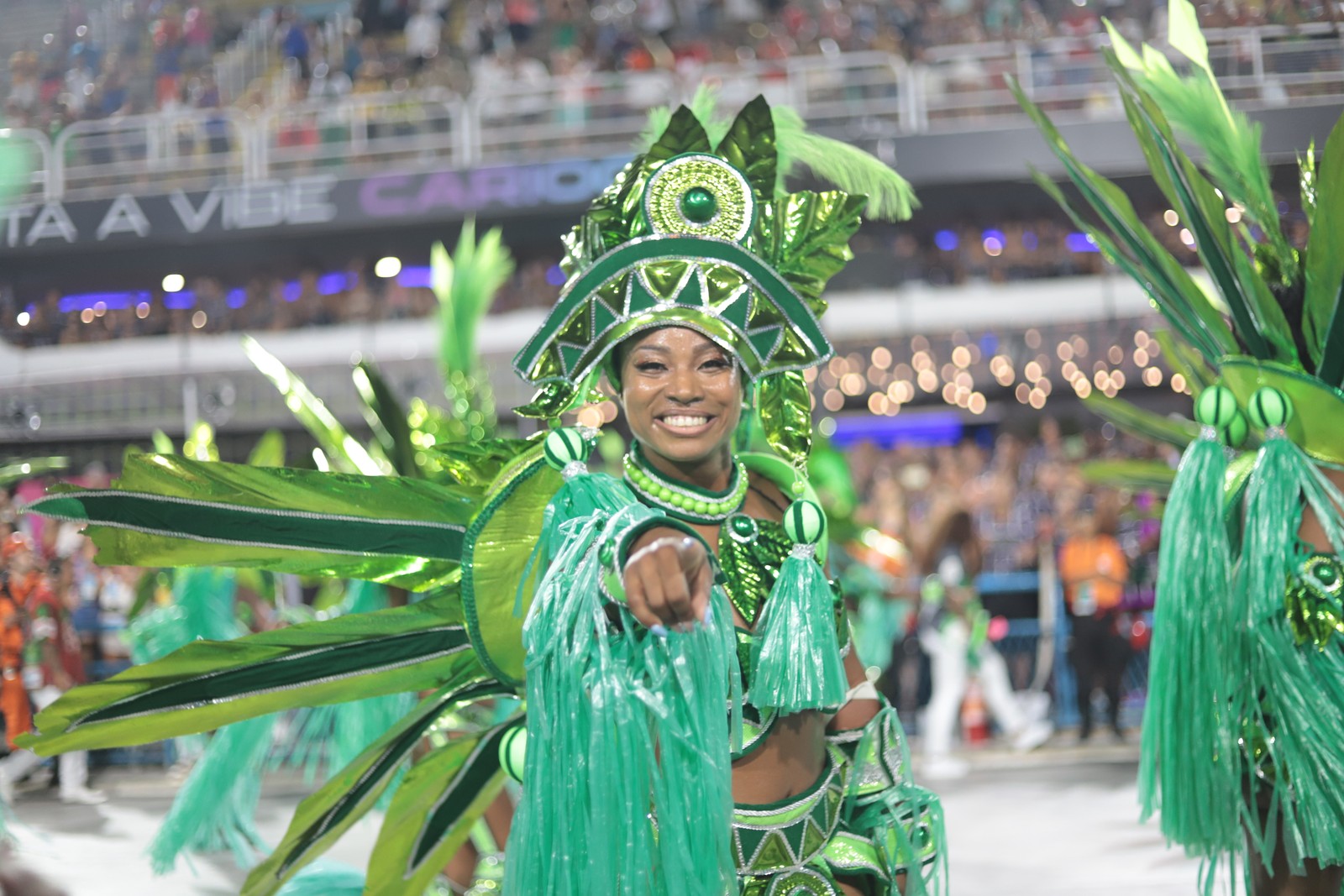 Série Ouro: Unidos de Padre Miguel e Império Serrano são destaques ...