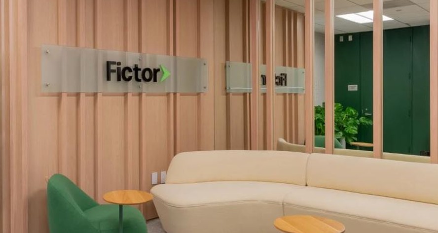 Ações da Fictor Alimentos despencam quase 40% após anúncio de ...