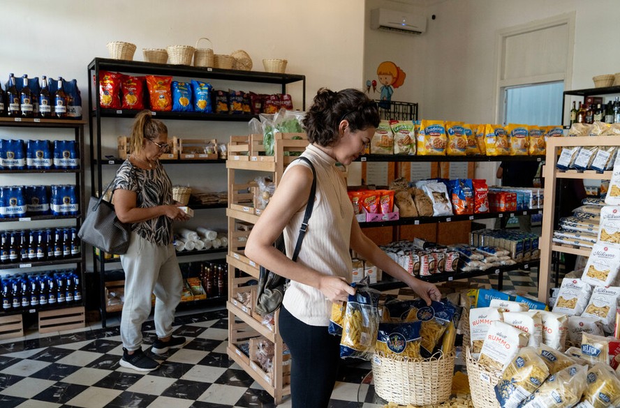 Com restrições flexibilizadas, Cuba tem explosão do setor privado em ...