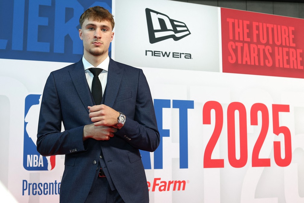 Quem é Cooper Flagg, primeira escolha do Draft da NBA que impressionou ...