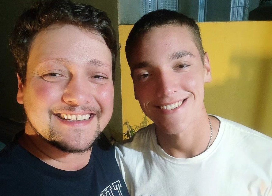 'Meu espanto é que atletas desse nível precisassem viajar em uma van', diz irmão de jovem morto ...