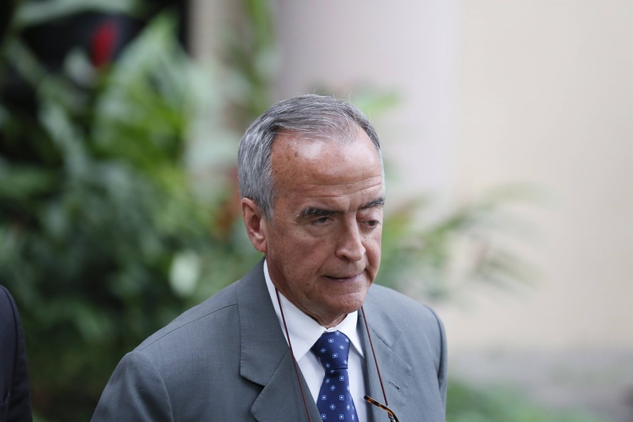 Justiça libera a Cerveró, ex-diretor da Petrobras, acesso a mensagens ...
