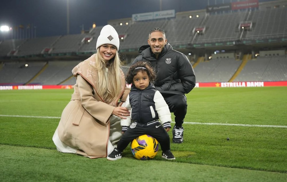 Natalia Belloli fala sobre vida com jogador Raphinha, maternidade e ...