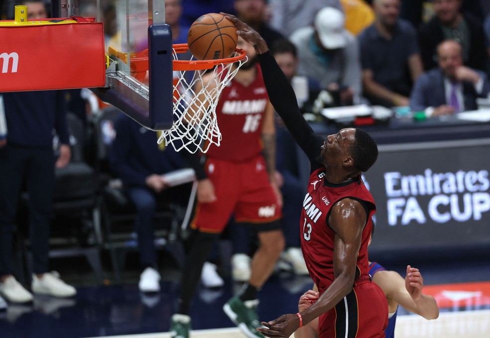 Análise Miami Erra Muito E Vira Presa Fácil De Um Denver Mais Técnico