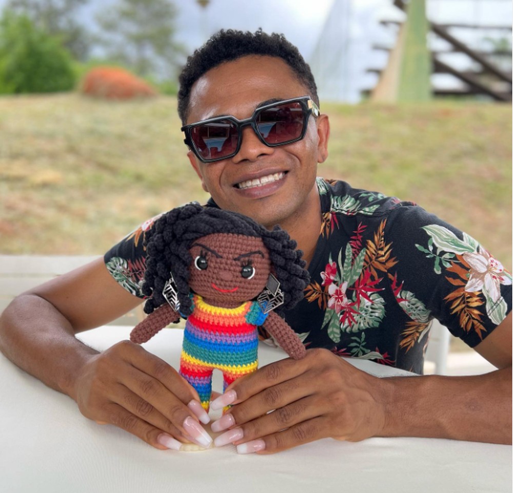 Saiba quem é a drag queen Ruth Venceremos, que vai comandar assessoria ...