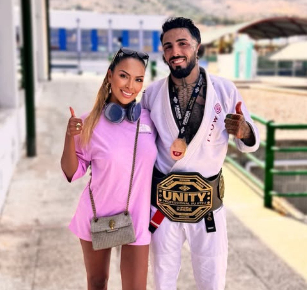 Lutador e mulher contam como foi descobrir que ladrão invadiu quarto 8 ...