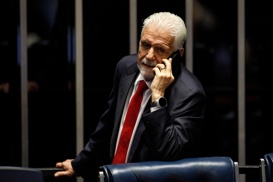 Operação contra Jaques Wagner cria dois problemas para campanha de Lula