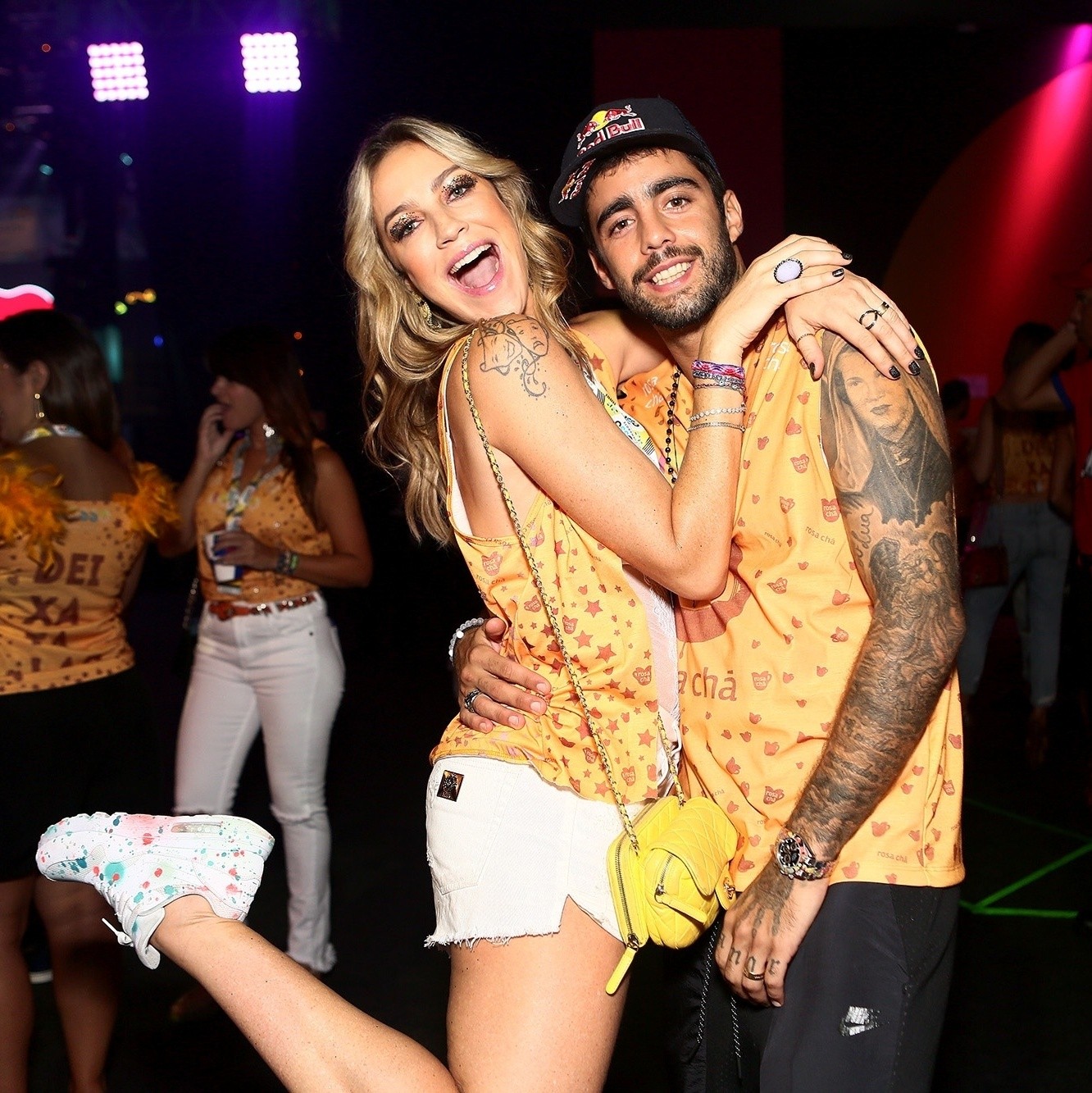 Luana Piovani retoma trabalho como cantora, em restaurante em Portugal: 'Entretenimento de ...