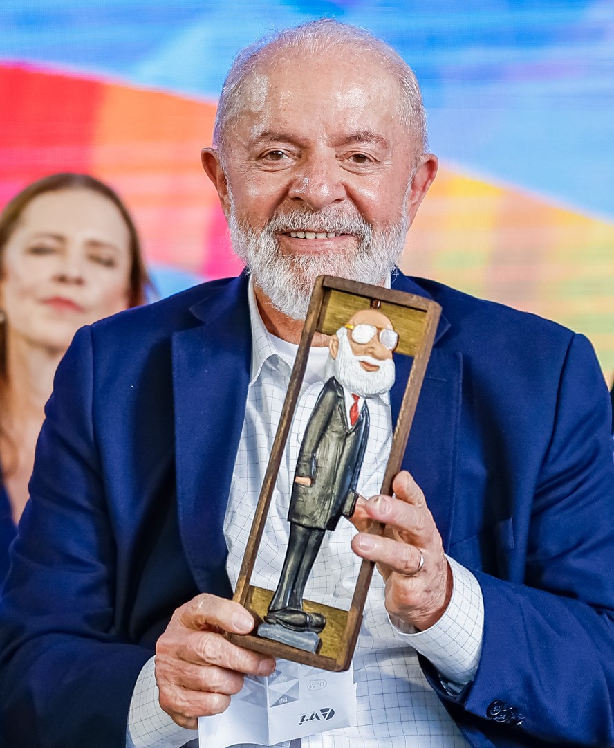 Lula encerra giro pelo Nordeste com anúncio de investimentos no Piauí e ...