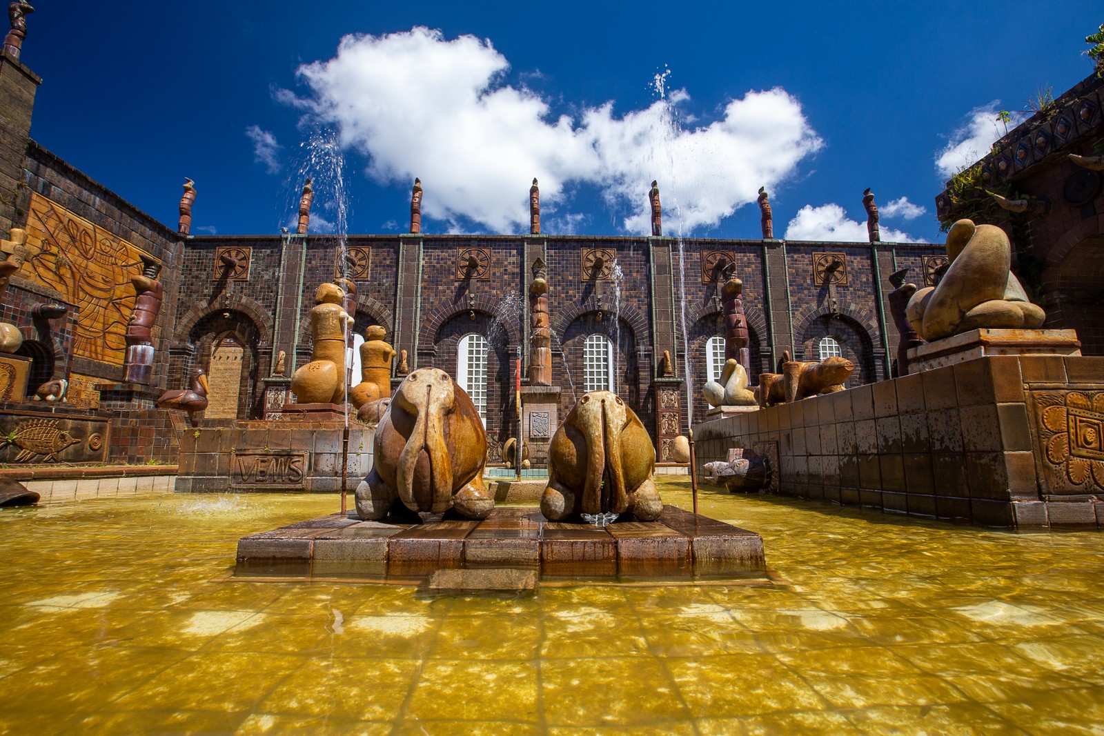 Oficina Francisco Brennand inaugura nova fase, com obra do pernambucano ...