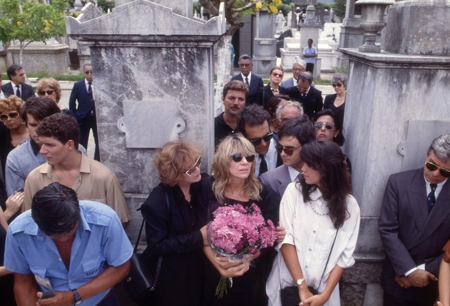Bastidores de 'Vale tudo': Em 1988, O GLOBO acompanhou de enterro de Odete a 'Roitmans de carne ...