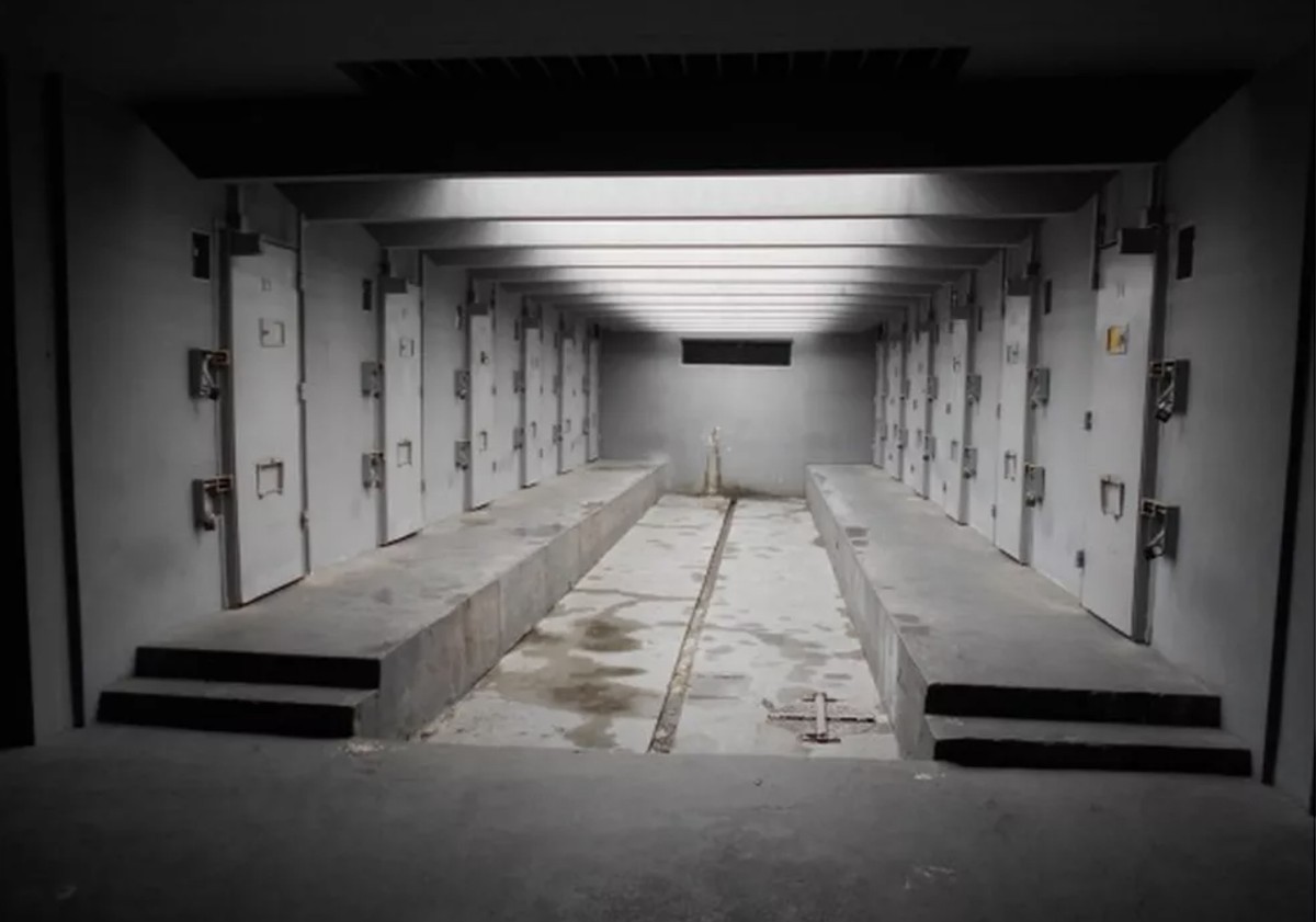 Prisão de Zinho: infográfico mostra detalhes da cela de 6 m² onde ...