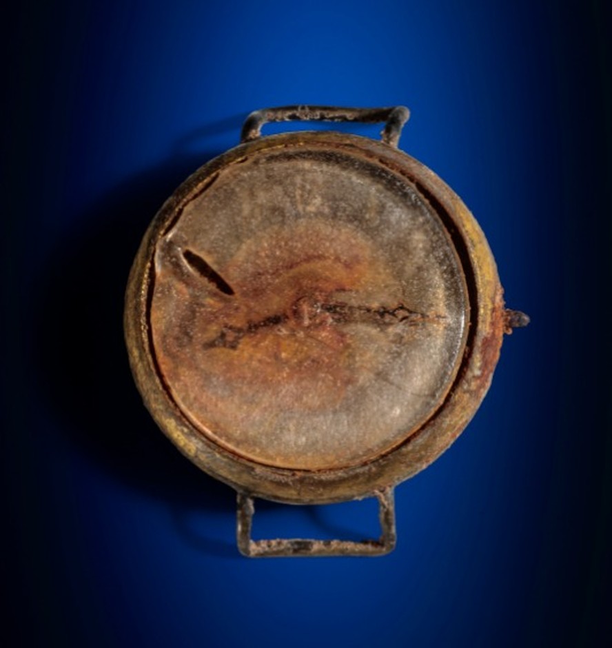 Relógio derretido em detonação de bomba atômica de Hiroshima faz R$ 155 ...