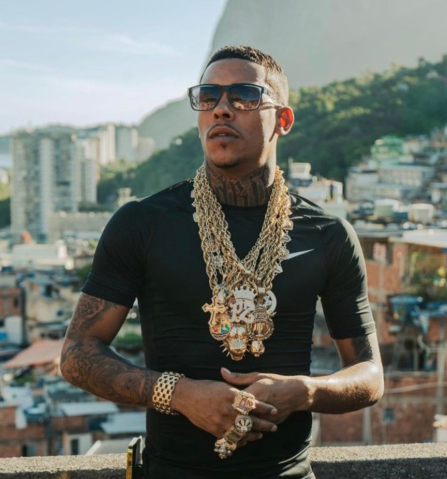 Deputado diz que MC Poze leva cultura nociva e faz apologia ao crime ...