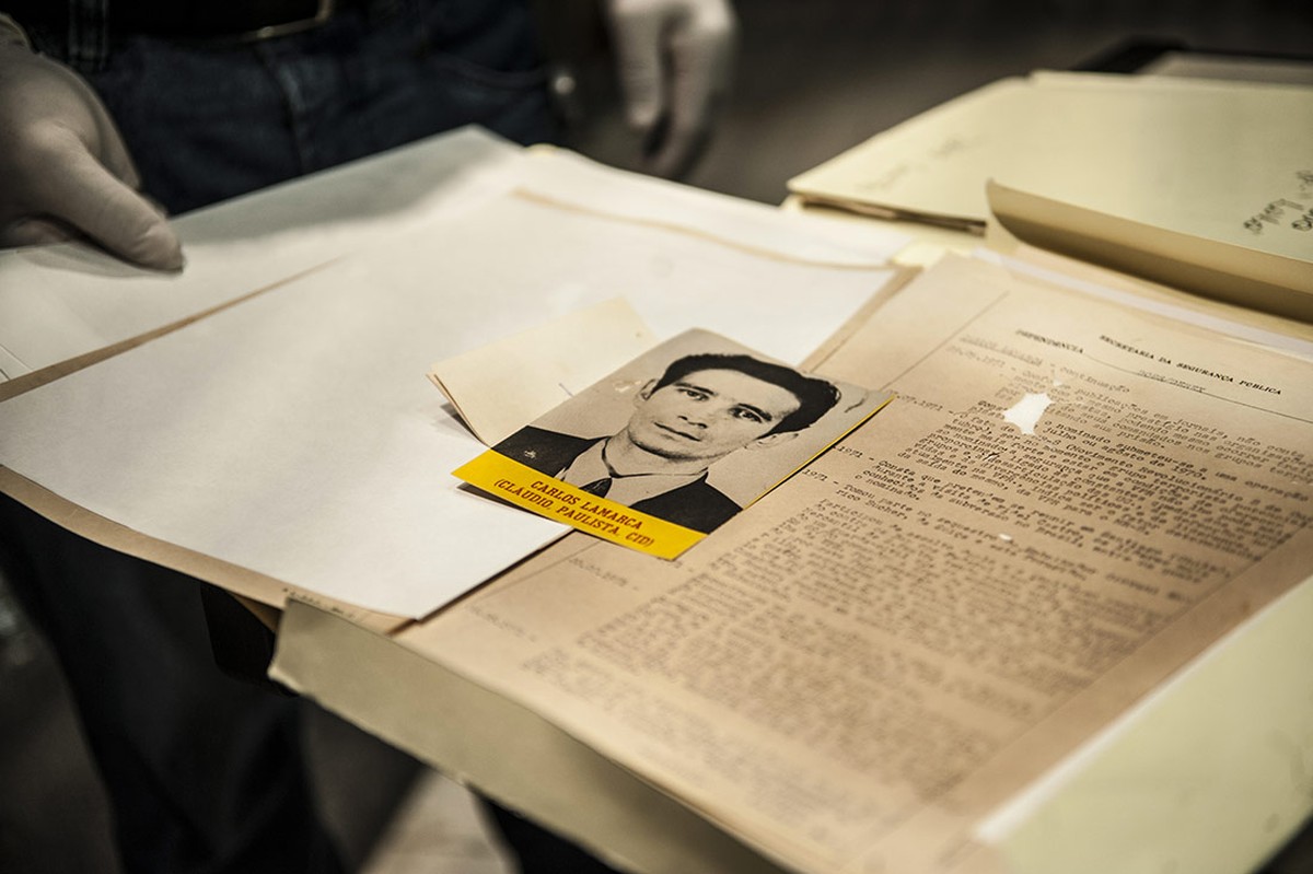 Esvaziada por Bolsonaro, digitalização de papéis da ditadura trava de ...