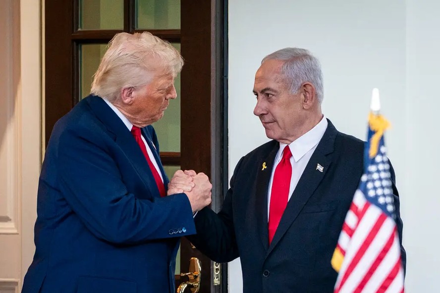 Com Trump na Casa Branca, Benjamin Netanyahu ganha mais liberdade do ...