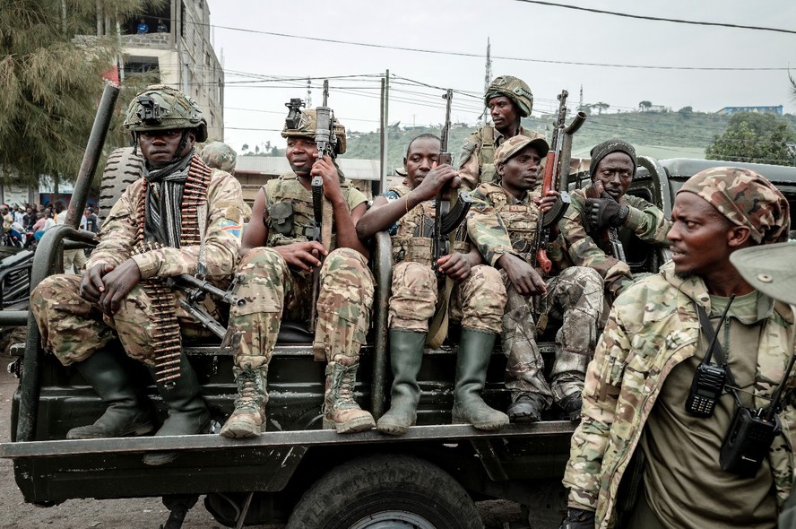 República Democrática do Congo e rebeldes do M23 apoiados por Ruanda assinam acordo para ...