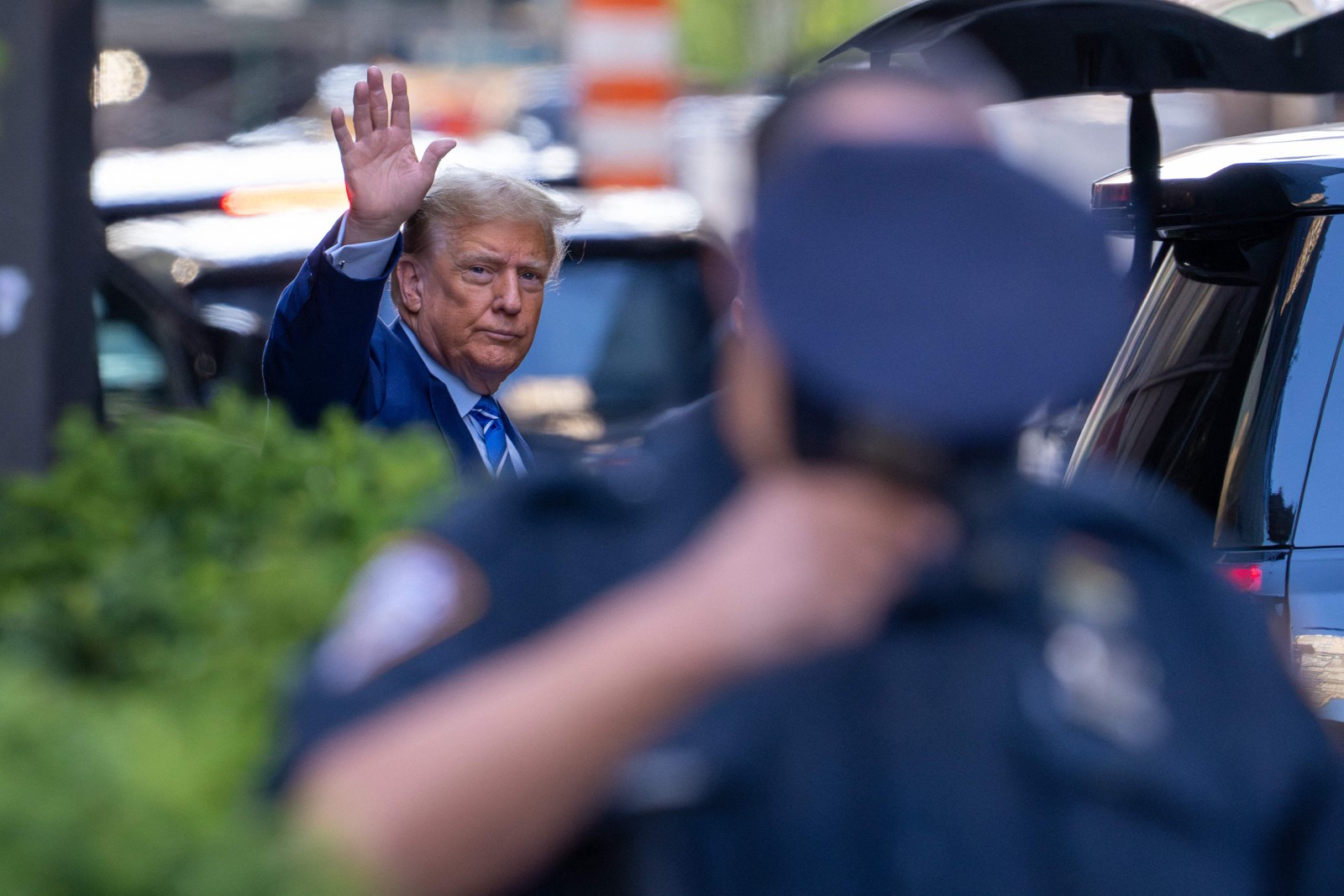 Após Três Dias Juiz Seleciona 12 Jurados Do Julgamento De Trump Em