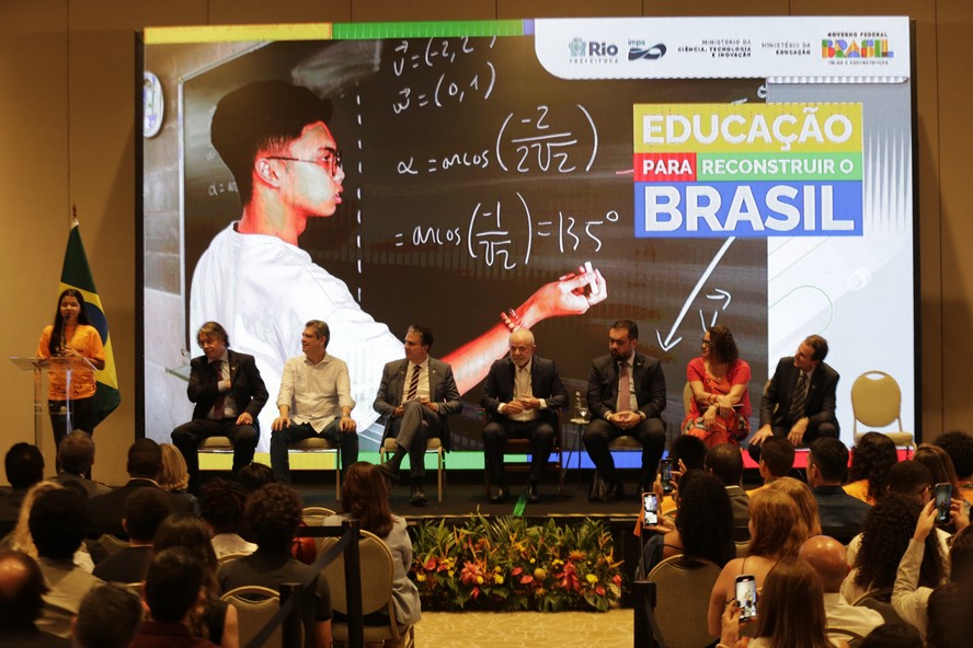 Prefeitura do Rio vai comprar apartamentos para estudantes do Impa Tech ...