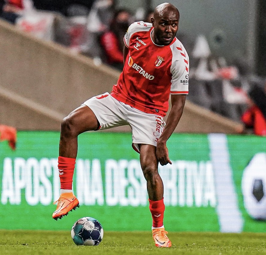 Quem é Al Musrati, volante líbio do Braga que interessa ao Flamengo