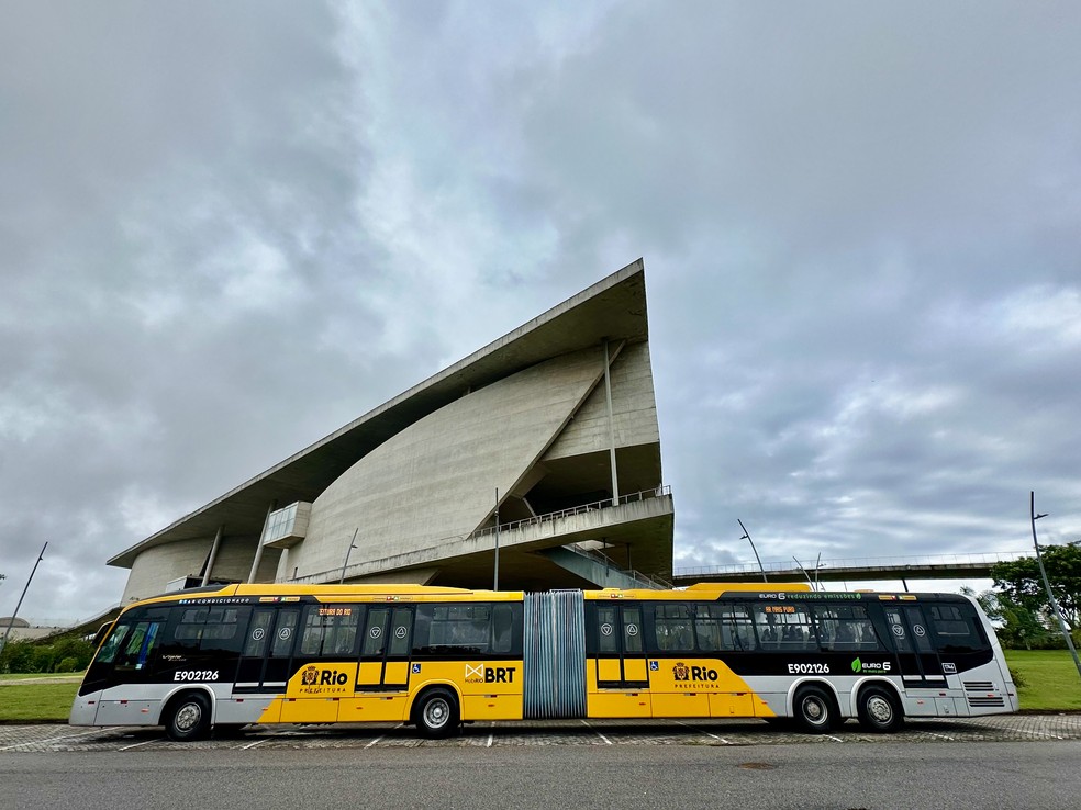 Prefeitura do Rio entrega novos BRTs que reduzem em até 80% a emissão ...