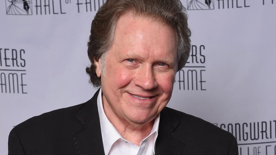 Morre Mark James, autor de músicas famosas de Elvis, como 'Suspicious ...