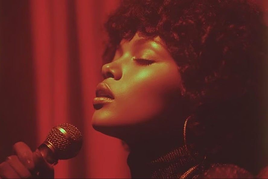 Sienna Rose: a sensação viral do neo soul que enganou Selena Gomez