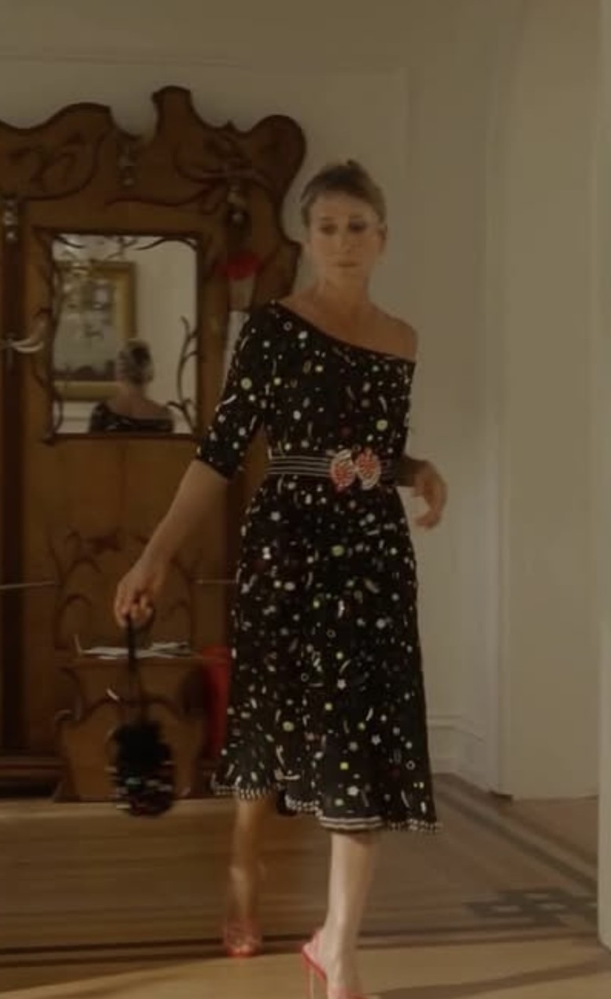 Isabela Capeto assina vestido de Sarah Jessica Parker em 'And just like ...
