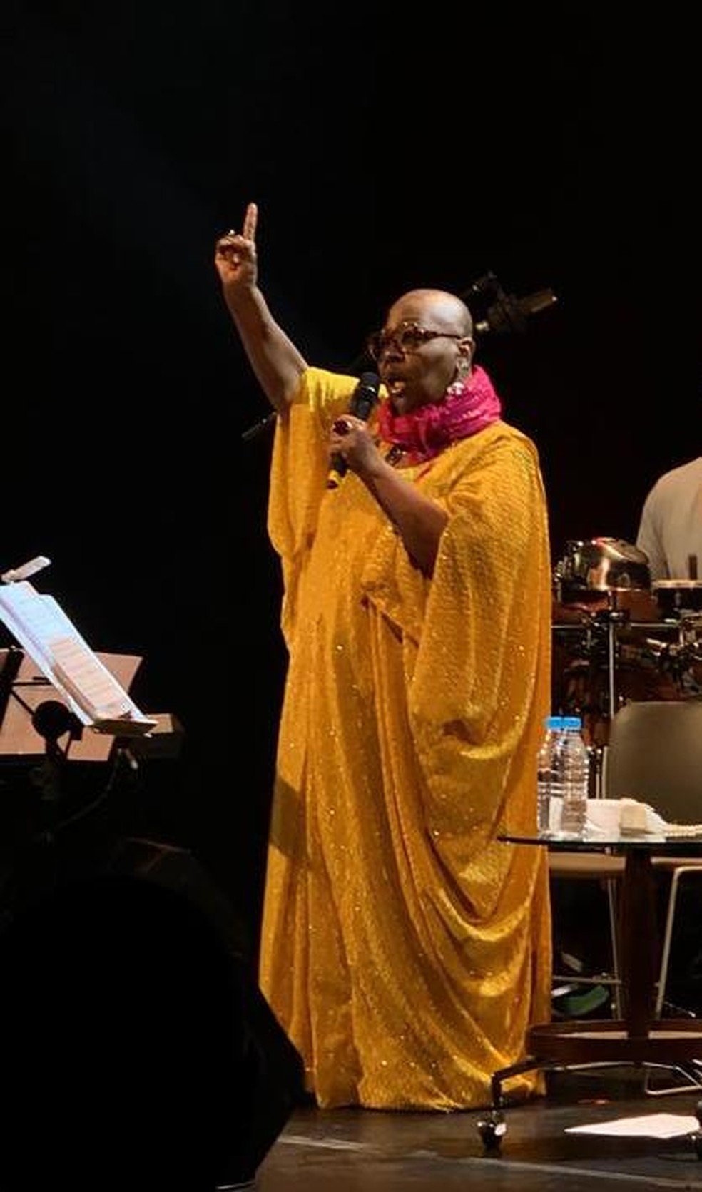 Virgínia Rodrigues fala sobre novo disco, ligação entre seu canto e ...