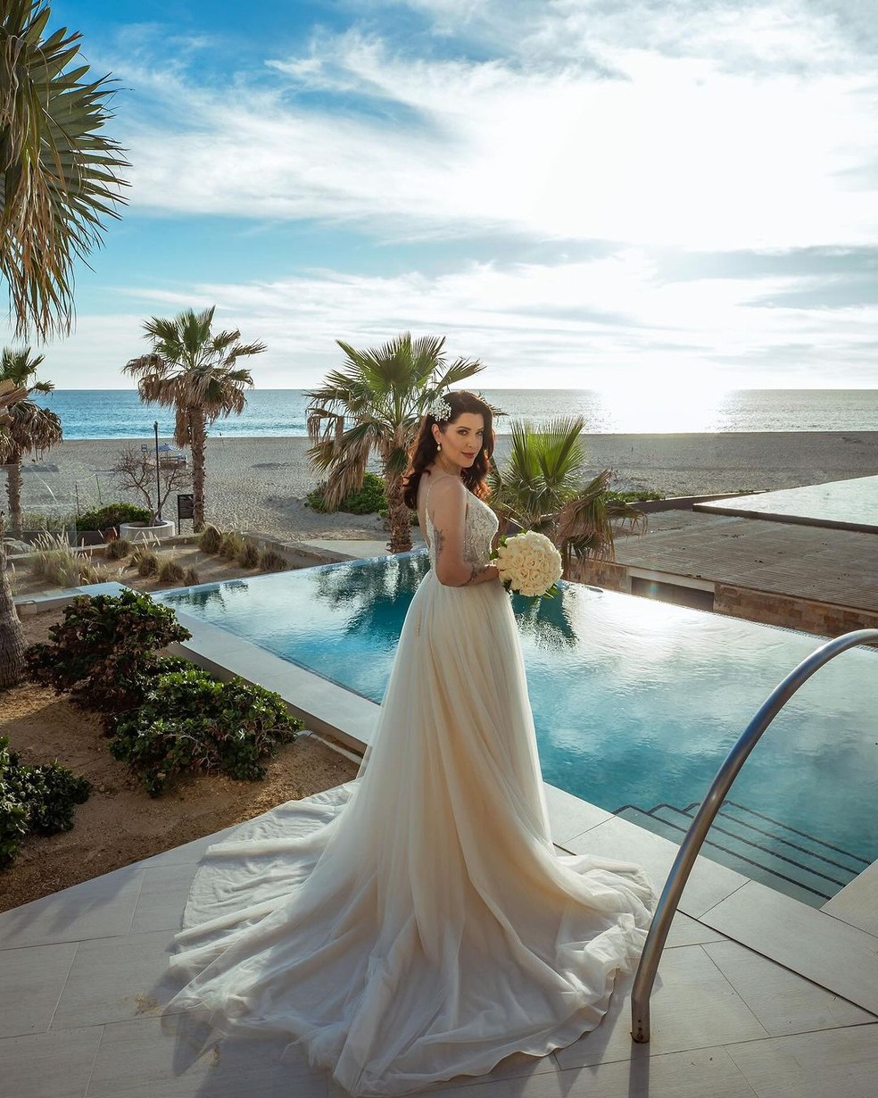 Casamento: Andressa renova votos pela com Nasser; relembre vestidos de ...