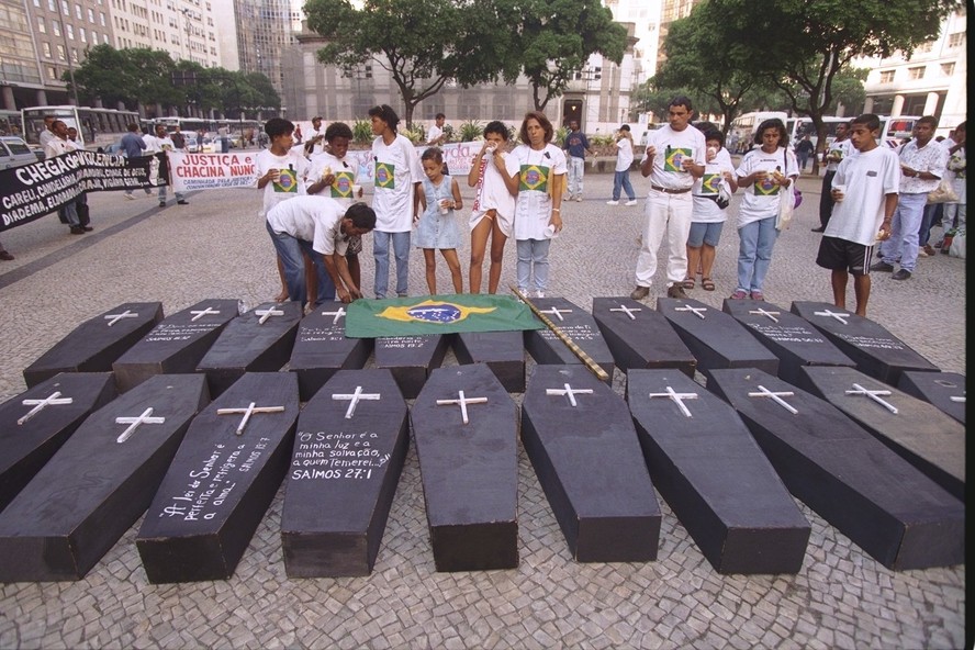 Chacina de Vigário Geral completa 29 anos e familiares ainda lutam por ...