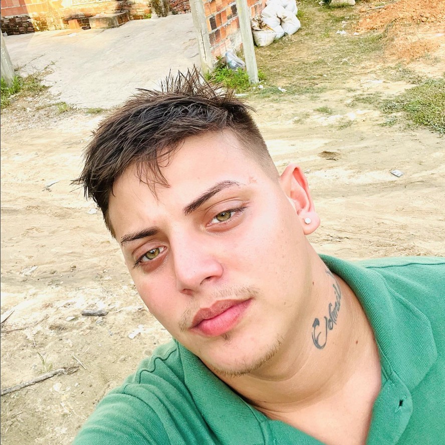 Saiba Quem é Vitinho Cell Influenciador Executado A Tiros Em Manaus