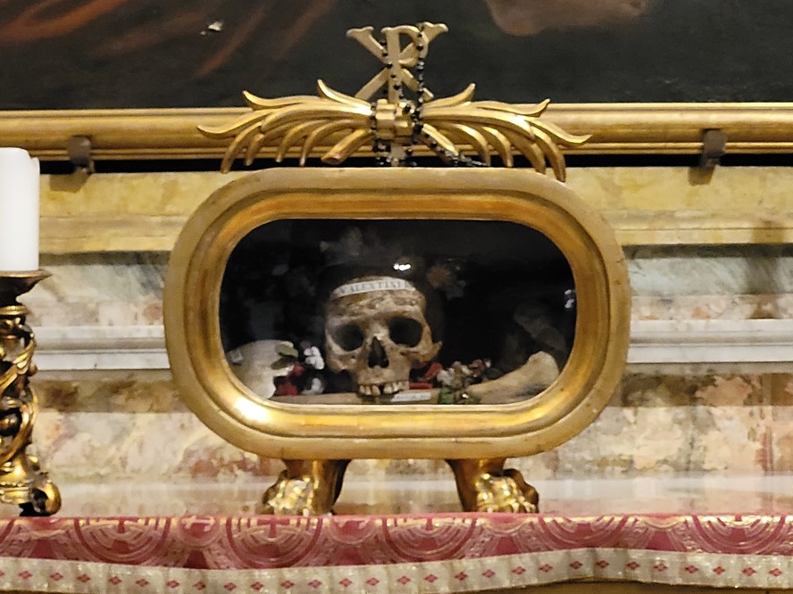 Dia de São Valentim: como fazer uma visita ao 'santo dos namorados ...
