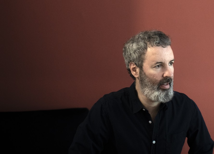 Em novo livro, Michel Laub reflete sobre cicatrizes da pandemia: 'Não é o caso de perdoar ninguém'