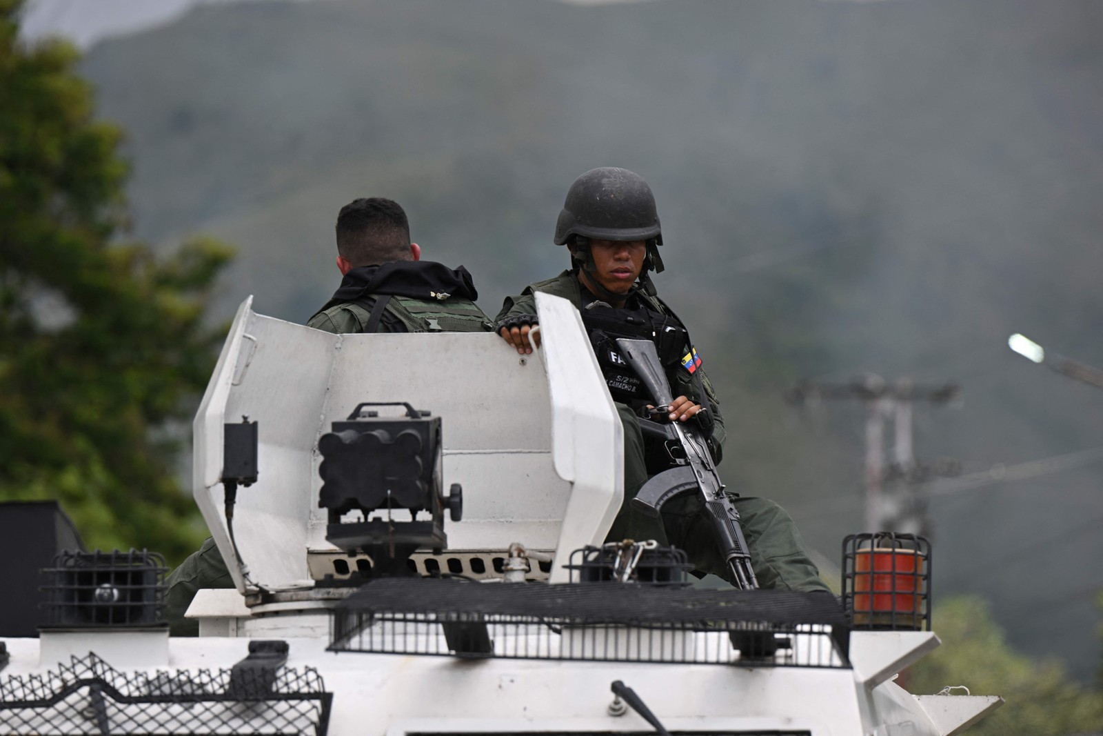Venezuela destaca 11 mil agentes para desmantelar quadrilha que opera ...