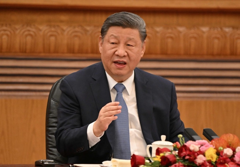 China anuncia tarifa de 84% sobre produtos dos EUA, e UE também retalia