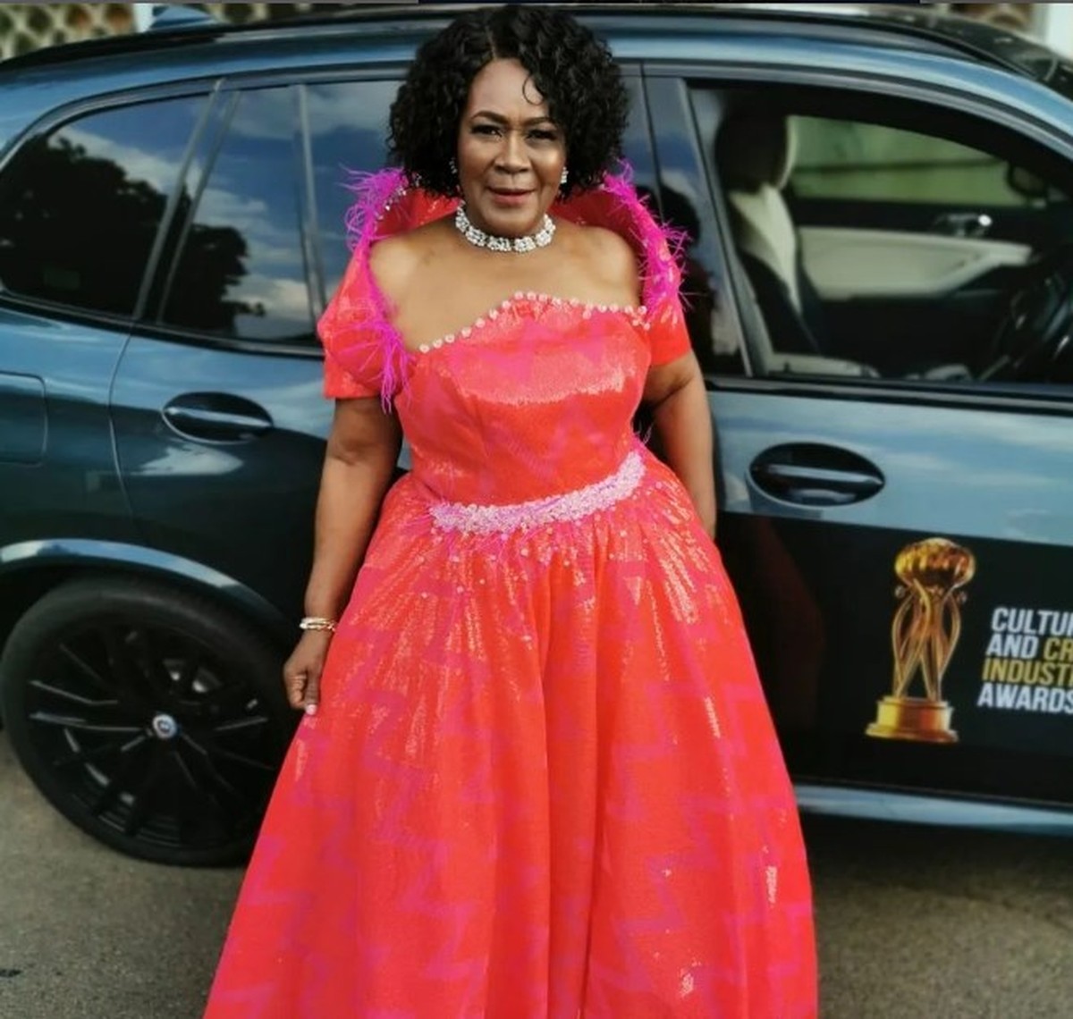 Morre, Connie Chiume, atriz de 'Pantera negra', aos 72 anos