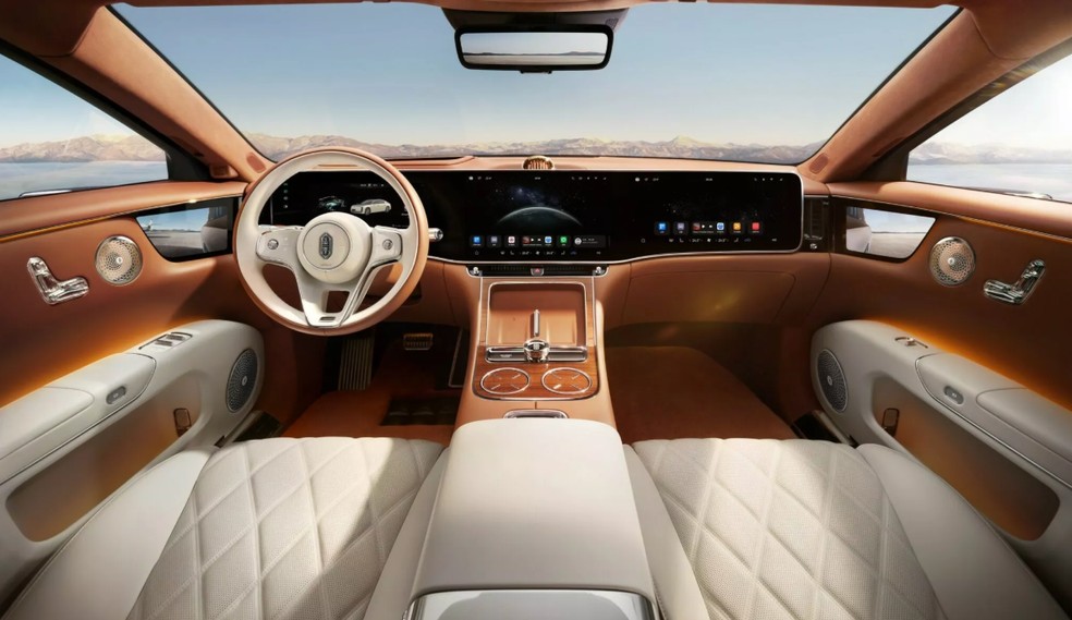 Maextro S800: conheça o sedan de luxo que uniu fabricante de carros e ...