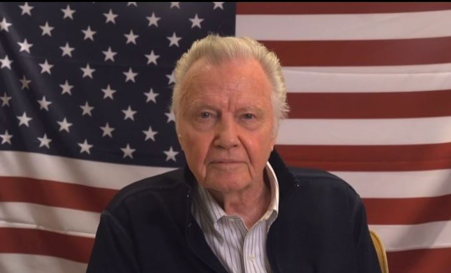 Jon Voight apresenta a Trump plano para 'fazer Hollywood grande ...