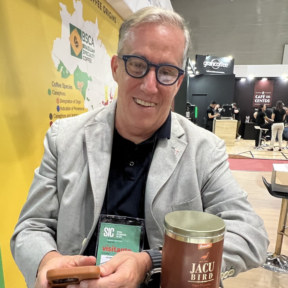 Surfista produz café a partir de fezes de jacu, e grão vira iguaria ...