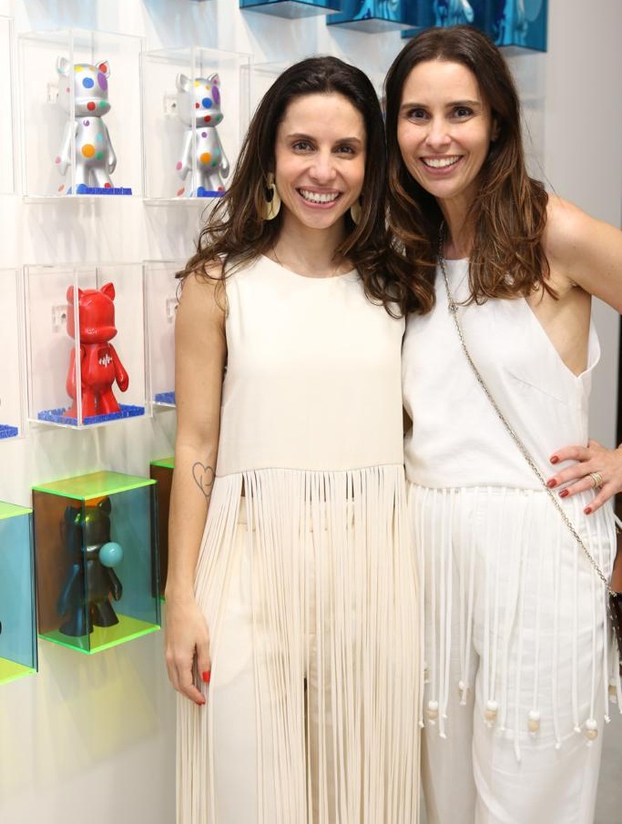 Sabrina Corrêa e Fernanda Botelho, da SaFe, fazem sucesso com toy art ...