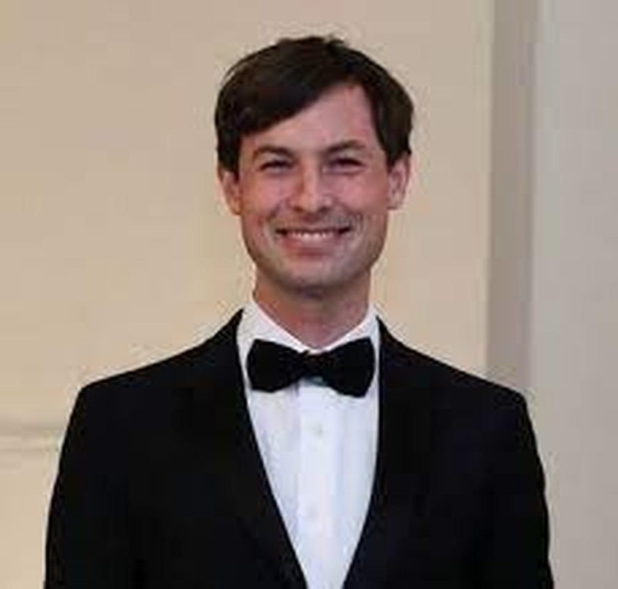 Reed, filho de Steve Jobs e criador de um fundo para investir em ...