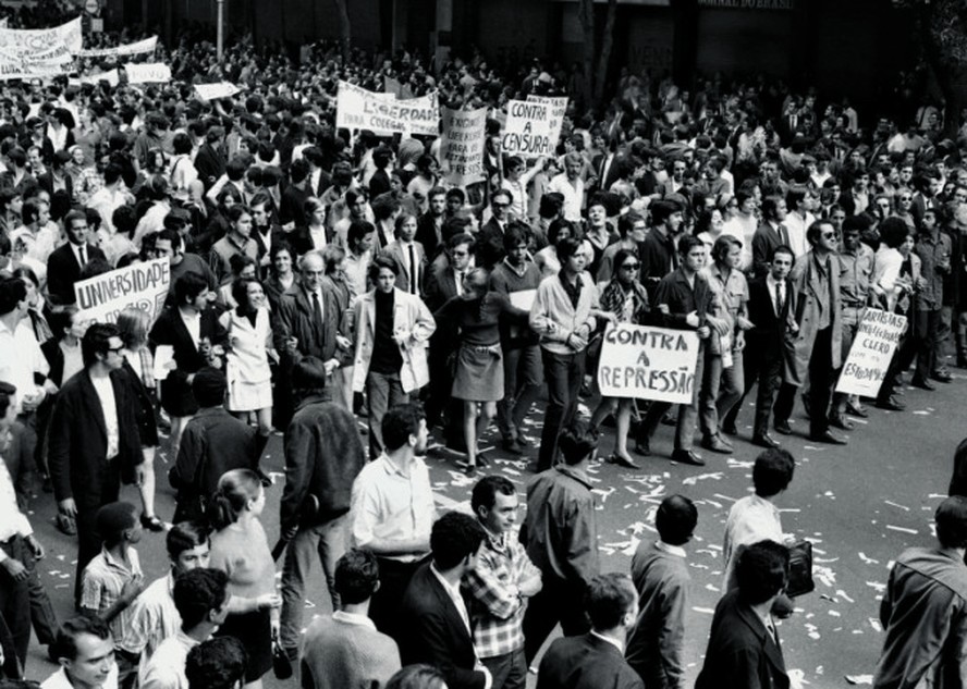 Ditadura nunca mais!