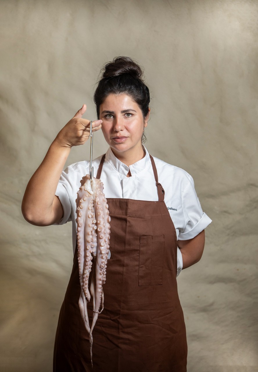 Conheça a história da chef sergipana Monique Gabiatti, que acaba de ...