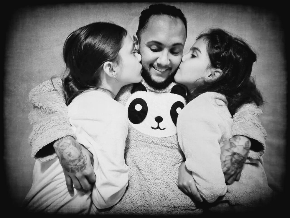 'A mãe é menino': transexuais contam como ensinaram sobre identidade de ...