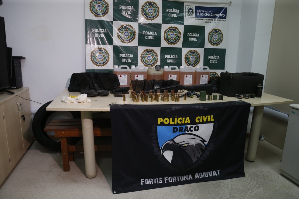 Explosivos encontrados perto de escolas no Rio contêm TNT, são ...