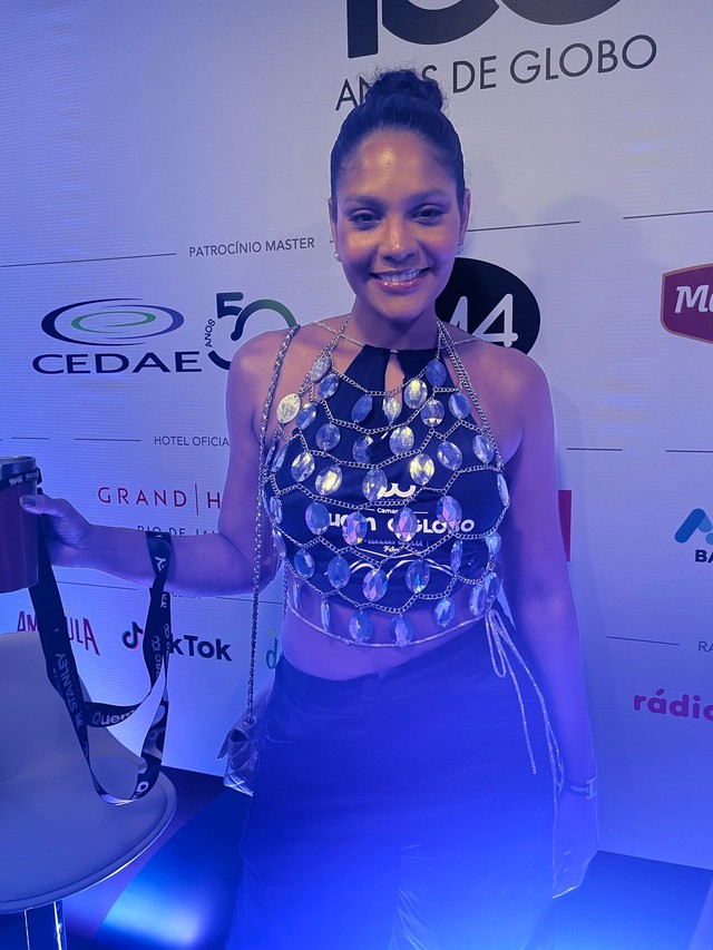 Camarote Quem O GLOBO: Deborah Secco e Juliana Alves, um encontro de ...