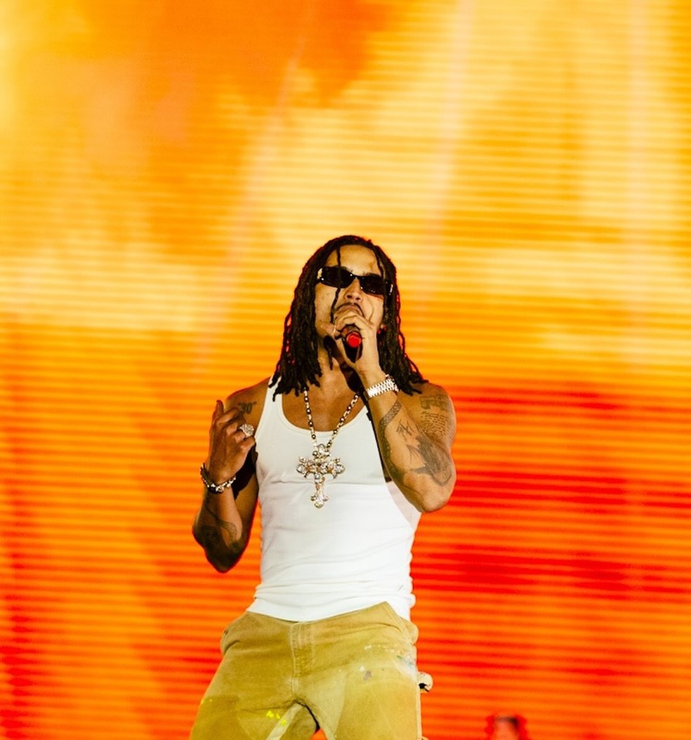 Correntes de ouro e diamante ditam a moda dos rappers e funkeiros do ...