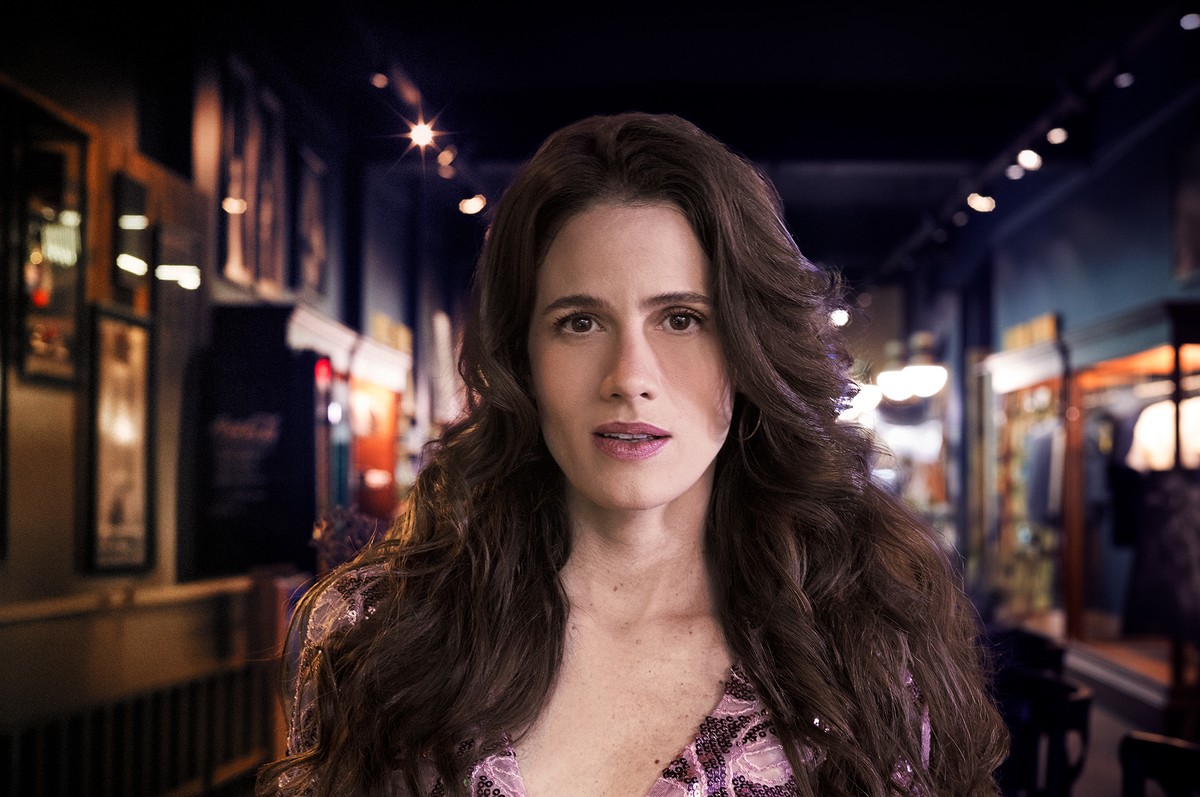 Ana Cañas sai em busca do ‘pop delícia’ brasileiro em álbum com ...