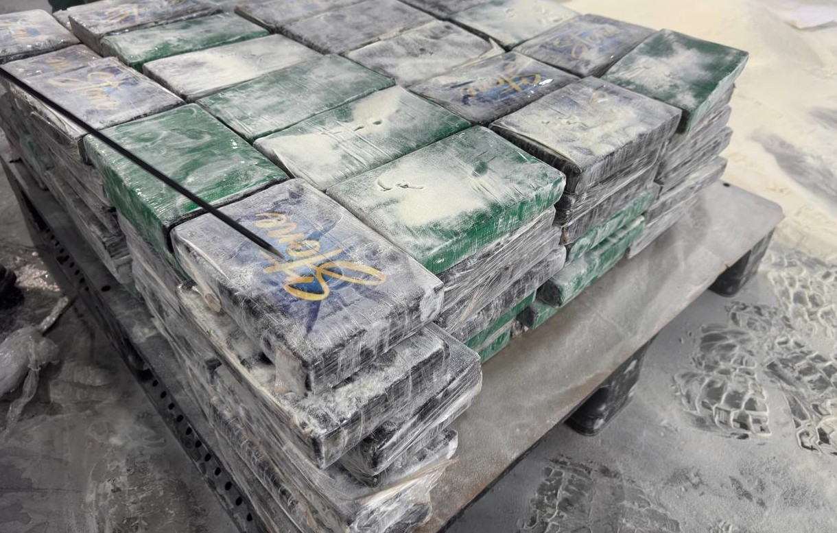 Receita Federal apreende quase meia tonelada de cocaína no Porto de ...